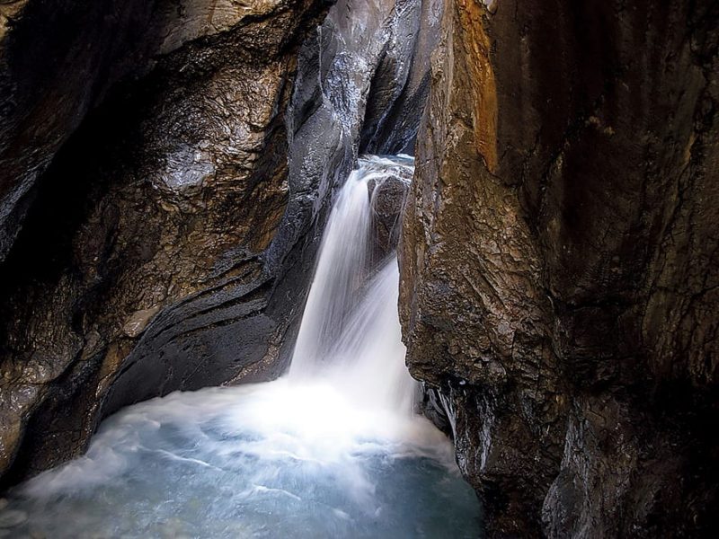 Switzerland’s Waterfalls: The Beauty Of Watery Forms - CorD Magazine