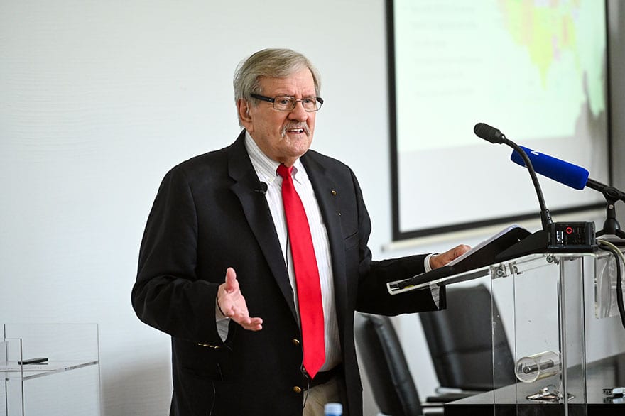 Apollo Mission Member David Vuich Visits Serbia - CorD Magazine