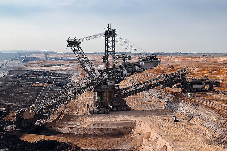 The Big Miners Moving Away From Coal - CorD Magazine