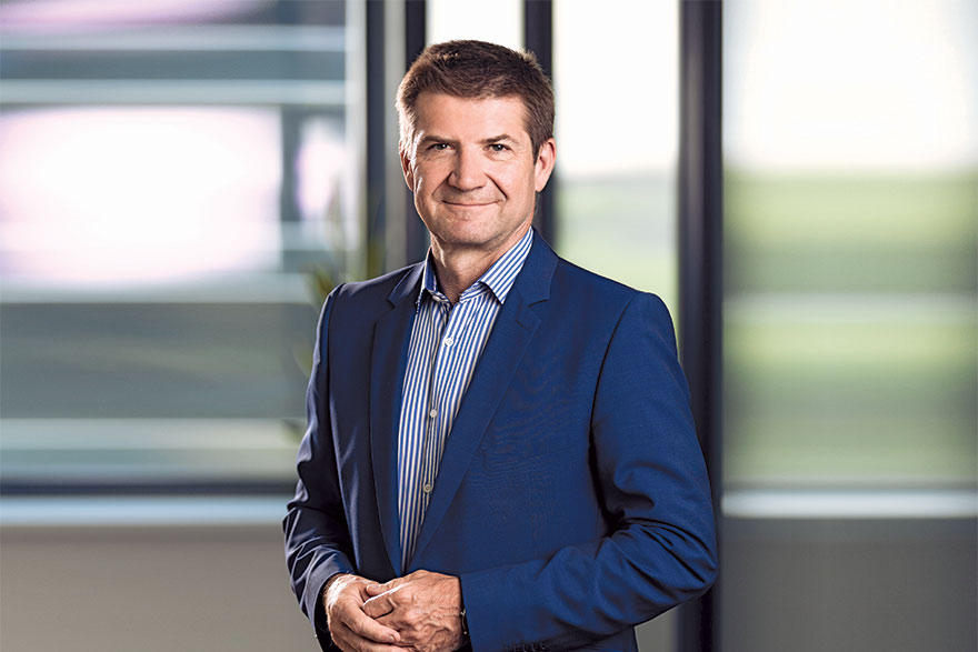 Dejan Turk, Vip Mobile: Year Of Important Lessons