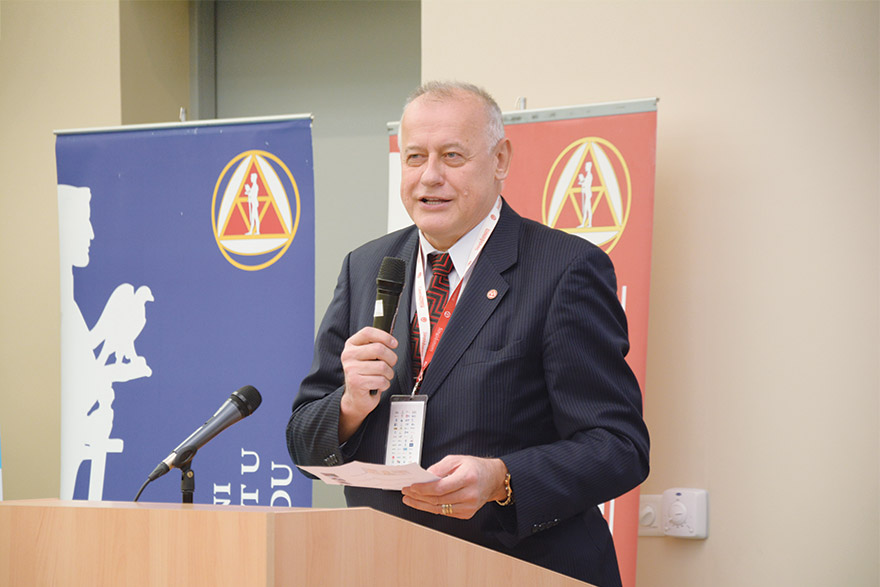 Milovan Stanišić, Singidunum University:Educating Future Professionals