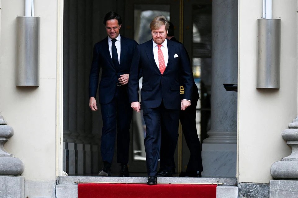 New Dutch Government Sworn In 10 Months After Last Election
