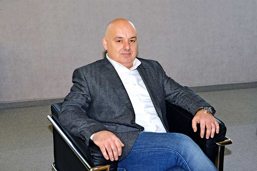 Dragoljub Zbiljić, Energotehnika Južna Bačka: Čuvari energetske snage ...