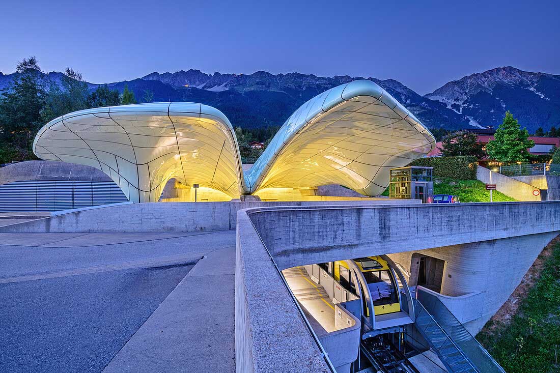 Architecture: World’s Most Stunning Train & Metro Stations