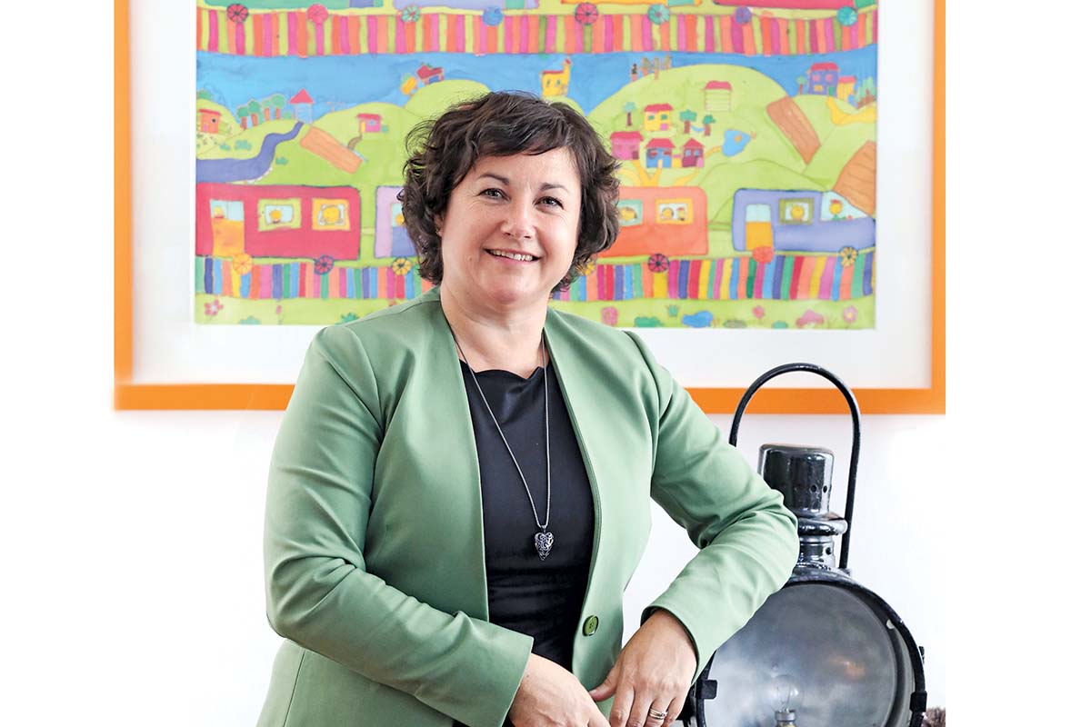 M. Sc. Melita Rozman Dacar, Slovenian Railways:Today’s Business World ...