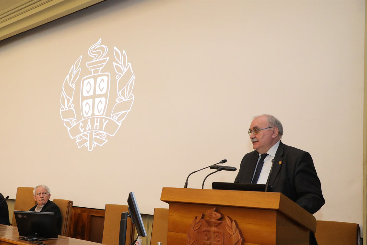 Zoran Knežević Is The New President Of SANU - CorD Magazine