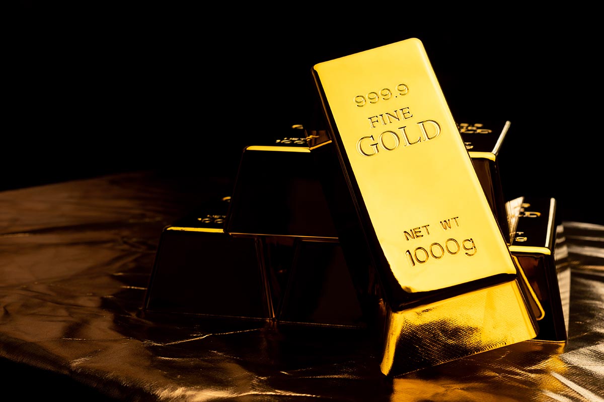 Gold Bars Worth a Million Dollars for the First Time in History - CorD ...