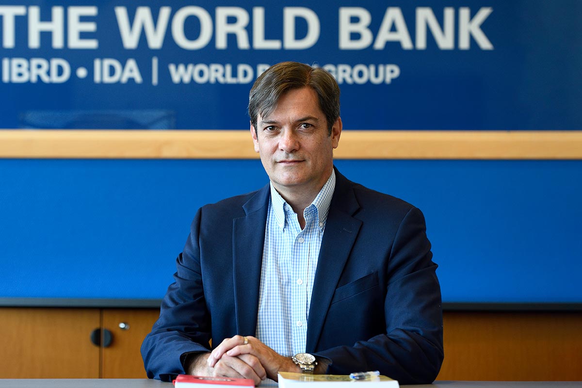 Christopher Sheldon, World Bank Country Manager for BiH, and Montenegro ...