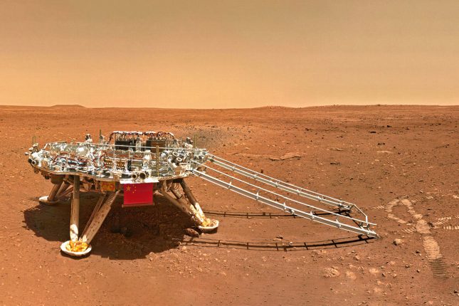 Chinese Rover Finds New Evidence of Ancient Ocean in Northern Mars ...